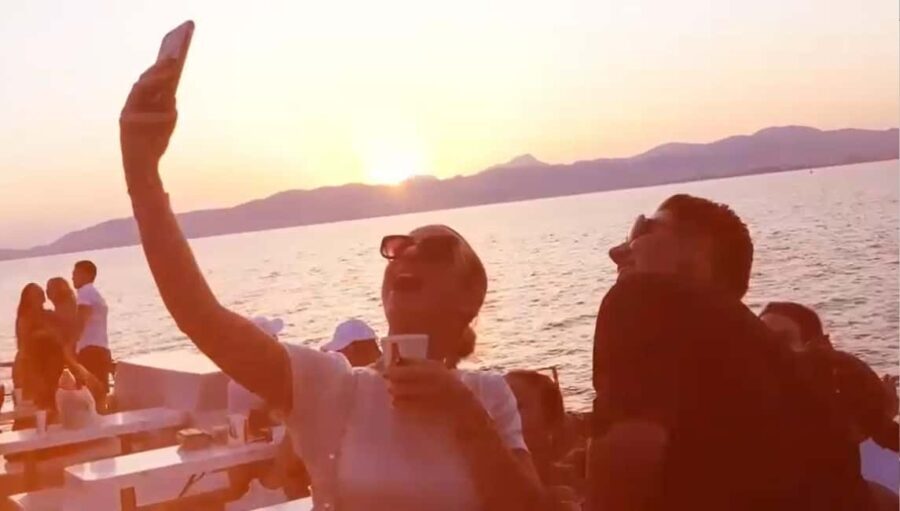 Palma de Mallorca: Sunset Boat Party with DJ and Animation - Who Will Love This Experience?