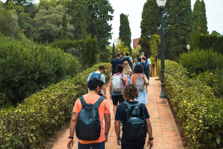 Panoramic Barcelona: Montjuïc, Cable Car, and Beach - The Cable Car Experience: Views from the Heights