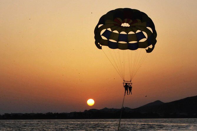 Parascending On Playa Chica - An In-Depth Look at Parascending on Playa Chica