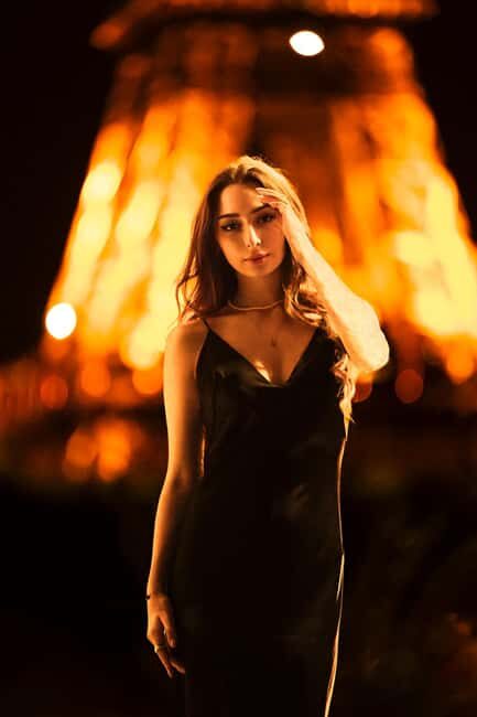 Paris: Eiffel Tower Night Photoshoot with 20 High End Edits - The Itinerary in Detail