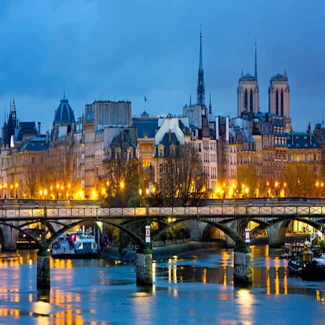 Paris: Eiffel Tower&Seine River Electric Bike Tour 3 hours - Why Choose This Experience?