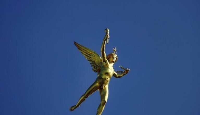 Paris: Food Market Tour in Bastille - Practical Aspects & What to Expect