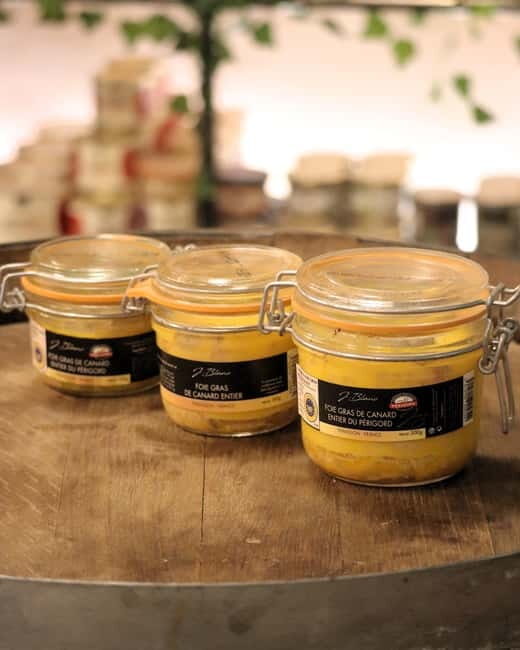 Paris: French wine tasting with cheeses and charcuterie - Key Points