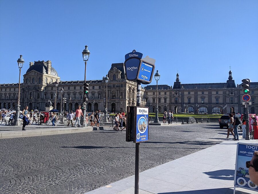 Tootbus stop sign at the Louvre Museum Paris