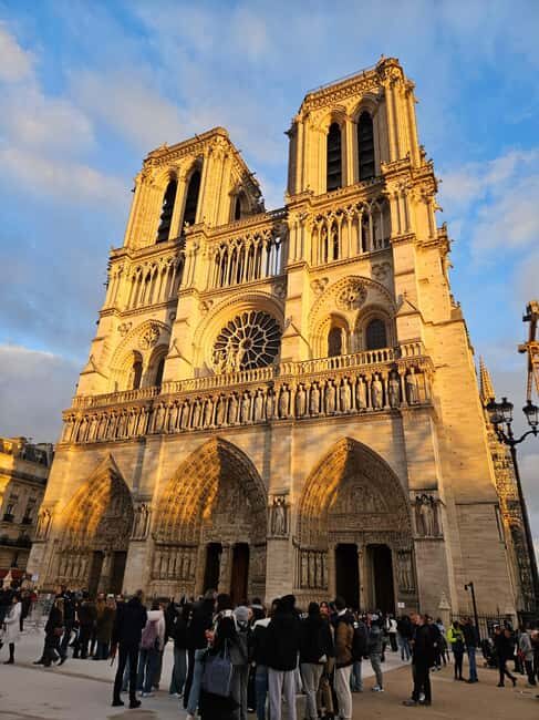 Paris: Île de la Cité Sunset Tour - Why This Tour Offers Great Value