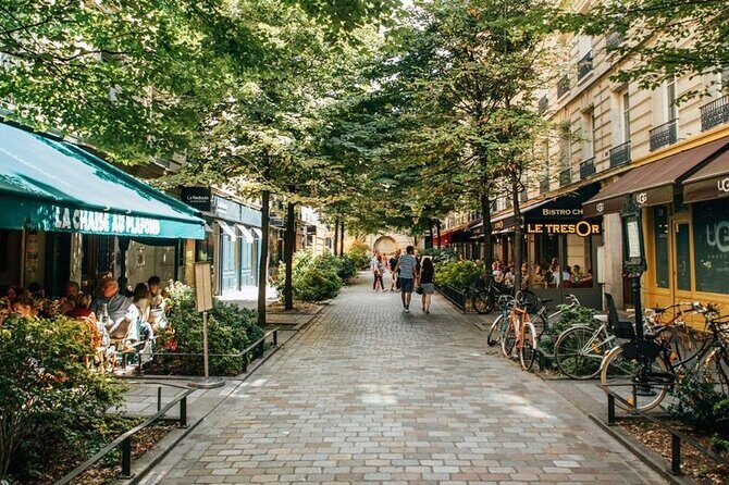 Paris La Marais District Guided Walking Tour - The Experience of Walking Through Le Marais