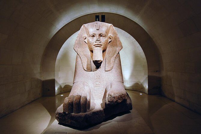 Paris Murders and Mysteries semi-private tour of the Louvre - The Experience: Pros and Cons