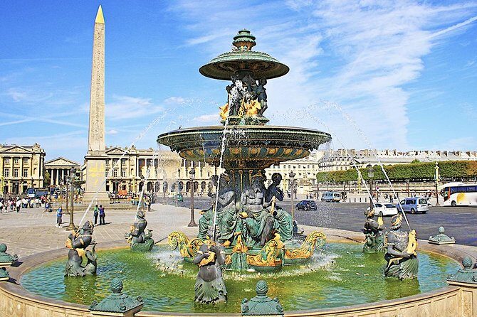 Paris Must-See Sites Tour for Families and Kids with Child-friendly Guide - Authentic Experiences Shaped by Reviews