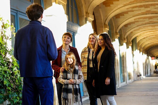 Paris: Notre Dame Gourmet Food & Wine Tour with a Culinary School - Authentic Experience & Highlights