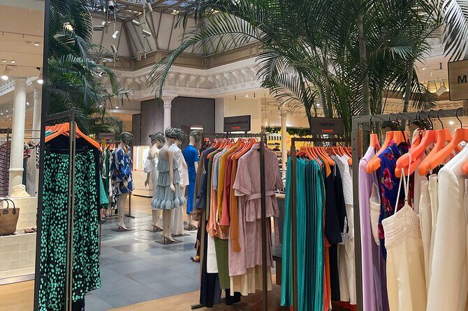 Paris Private Shopping Spree & Walking Tour with a Local Guide - What’s Included and What’s Not