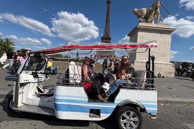 Paris Sightseeing by Tuk Tuk Golf Cart 2 hours - Who is This Tour Best For?