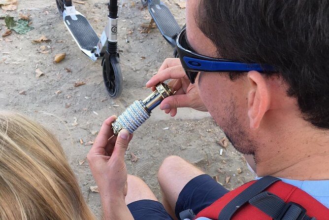 Paris Treasure Hunt  Explore the Seine from Louvre to Eiffel - Practical Details and Tips