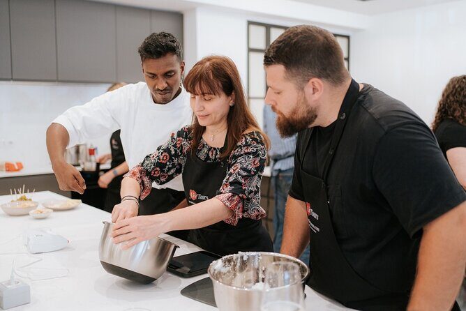 Pasta and Tiramisu Semi-Private Cooking Class with a MasterChef - FAQs