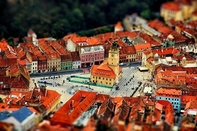 Peles Castle, Dracula Castle and Brasov old town - private tour from Bucharest - What’s the Value?