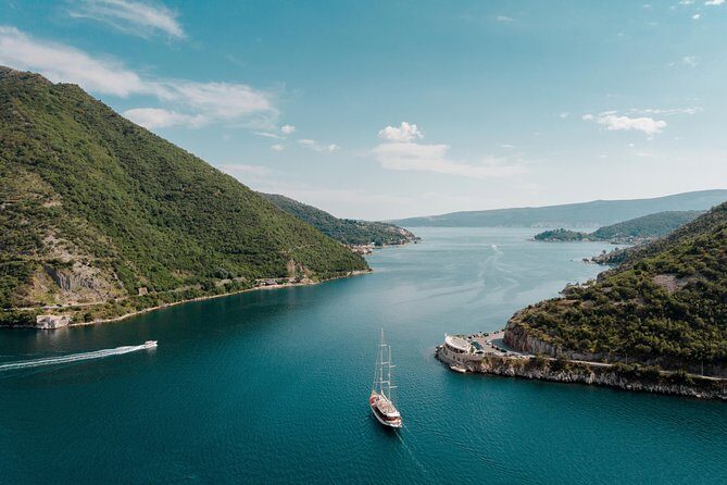 Perast & Our Lady of the Rocks 1,5 hours private tour - What to Expect from the Experience