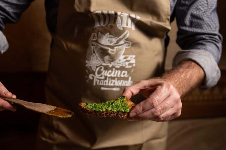 Pesto cooking classes - Trattoria Turin Sestri Levante - Experiences - The Experience in Detail