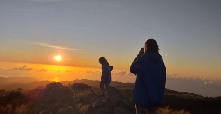 Pico do Arieiro: Private 4x4 Sunrise Trip with Hot Drinks - Real Experiences from Travelers