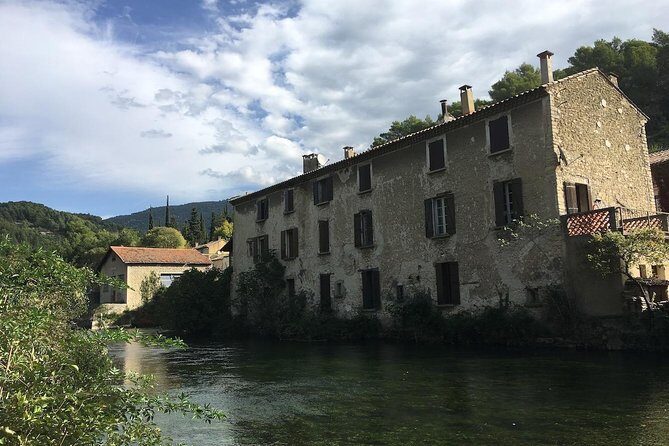 Picturesque Luberon - From AIX-EN-PROVENCE - Authentic Insights from Reviewers