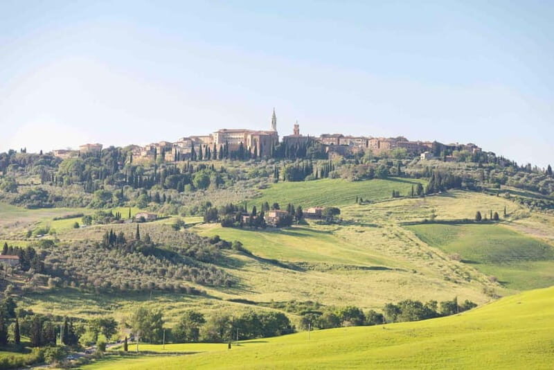 Pienza: tour of the mill with oil and wine tasting - Exploring the Itinerary