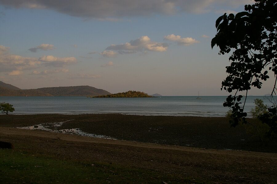 Pioneer Bay at dawn Cannonvale near Airlie Beach