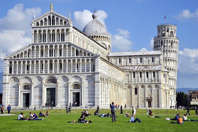 Pisa and Lucca from the Cruise Port of La Spezia - Transportation and Group Size