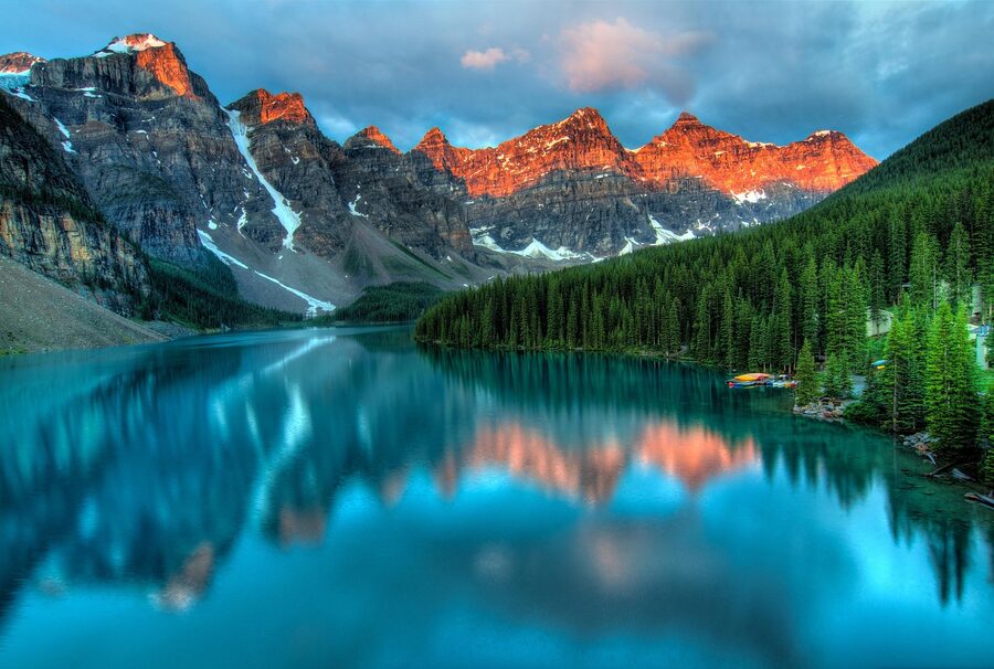 Turquoise glacial lake in Banff Alberta with Rockies