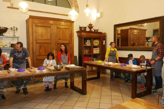 Pizza & Gelato Making Class in Oltrarno with Eating Europe - Food Quality and Recipes