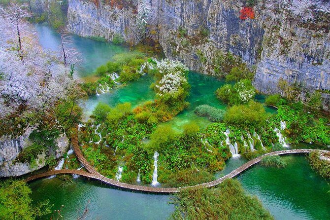 Plitvice Lakes Day Trip from Makarska Riviera - The Pickup and Journey