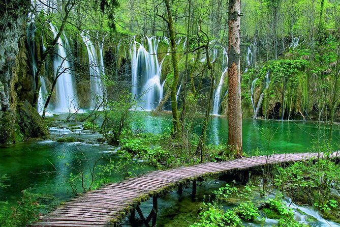 Plitvice Lakes National Park Tour from Zadar - FAQs