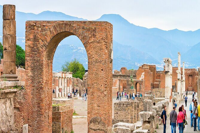 Pompeii & Amalfi Coast Private Tour - FAQs