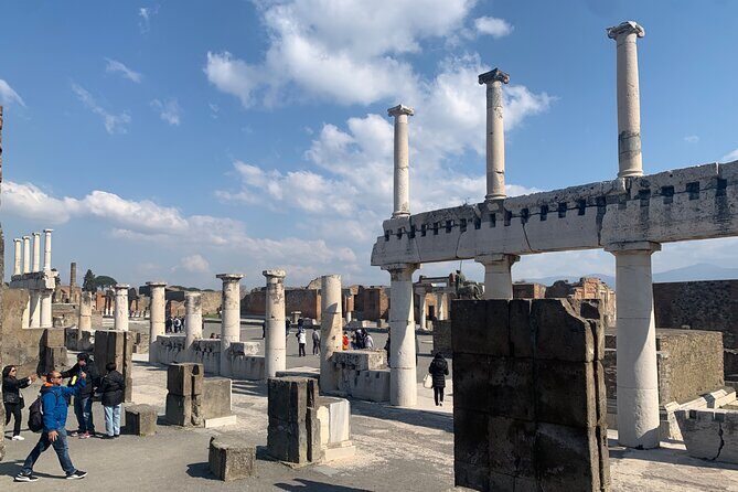 Pompeii Archaeological Park Tour - The Guide Experience: Knowledgeable and Engaging