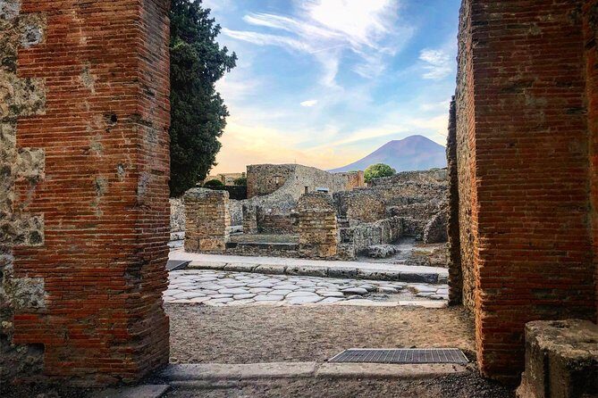 Pompeii Guided Tour from Amalfi Coast - Why This Tour Offers Value