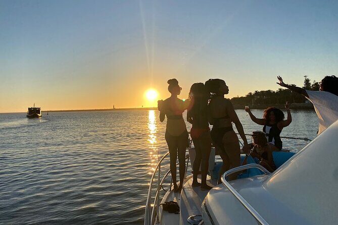 Port : 6 bridges tour with Portuguese custard tart & Port wine - Who should consider this tour?