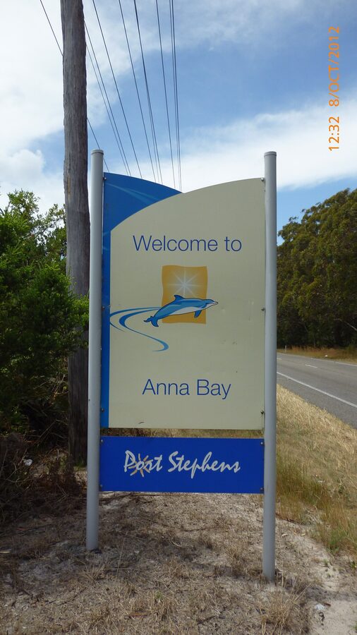 Welcome sign at Anna Bay, the gateway to the Stockton Sand Dunes