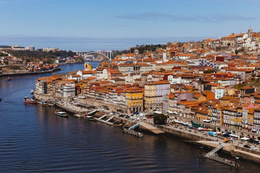 Porto: 1.5-Hour Private Kick-Start Tour with a Local - Who Should Book This Tour?