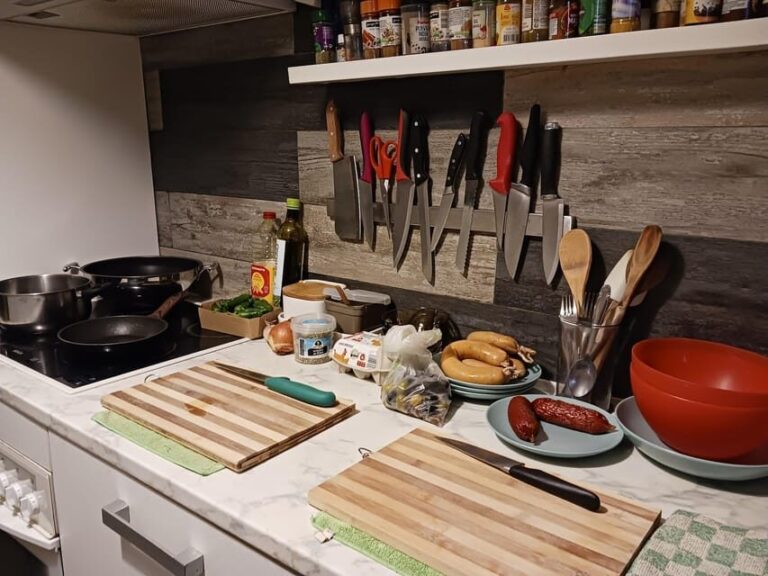 Porto: Cooking Class with Local Market Visit - Who Is This Tour Best For?