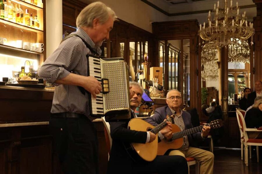 Porto: Dinner with Fado and Traditional Portuguese Music - What Reviewers Are Saying