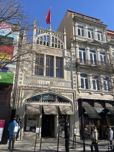 Porto: Guided City Highlights Walking Tour - Practical tips for enjoying the tour