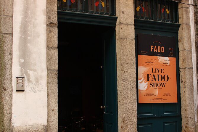 Porto: Live Fado with a Glass of Port Wine at Casa do Fado Sé - What to Expect from the Tour