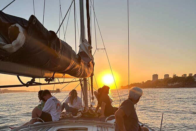 Porto Sunset River Cruise: Douro Magic at Dusk - What to Expect on the Cruise