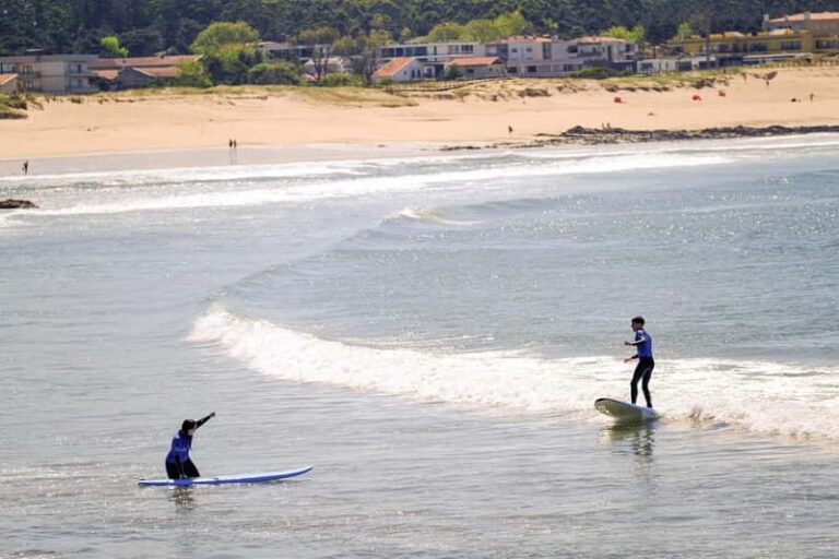 Porto: Surf Lessons with transfer at Porto Surf School - The Value of the Experience