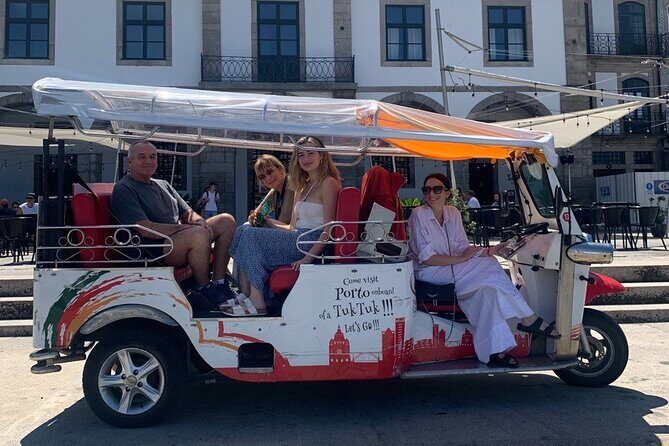 Porto: tuk tuk adventure tours old town 1h - The Itinerary Breakdown