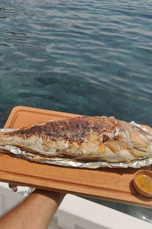 Porto-Vecchio: Boat Tour with Meal and Swim Stops - What to Expect on the Boat