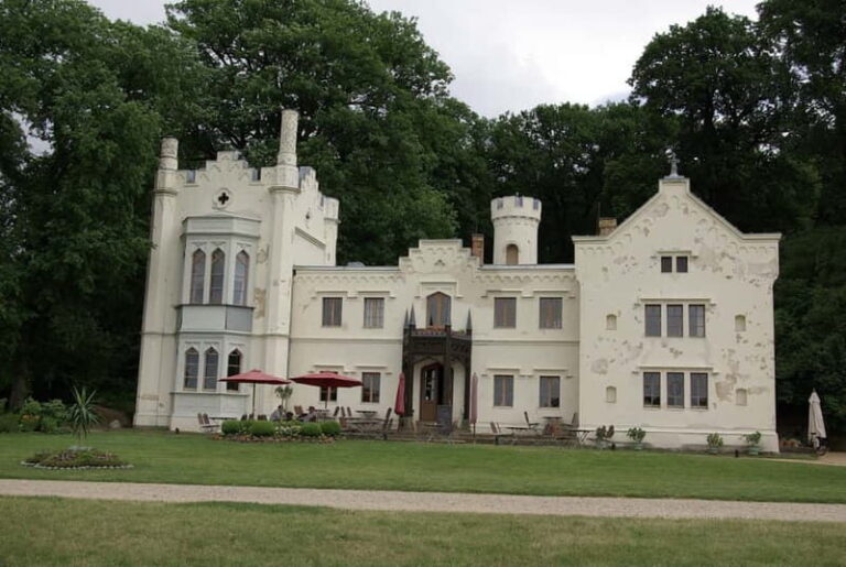 Potsdam: 5-Hour-Tour "Parks & Palaces" from Berlin by VW-Bus - Why This Tour Offers Great Value