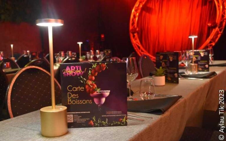 PRESTIGE DINER AND DRAG SHOW - Who is This Tour For?