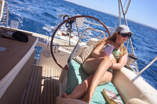 Private 3 Hour Sailing Experience in Valencia Bay - What’s Included and What to Bring