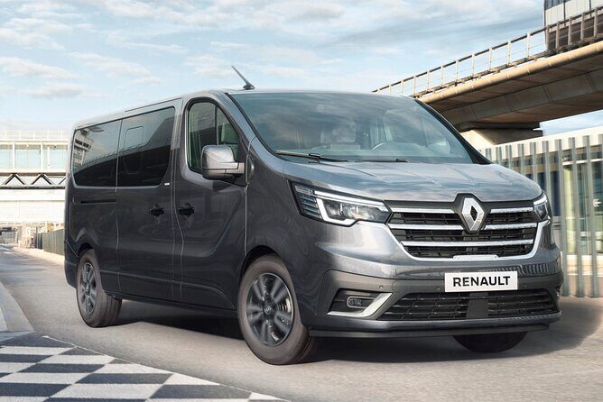 Private Airport Transfer from Keflavik airport to hotels in Reykjavik area - Setting the Scene: What to Expect During Your Transfer