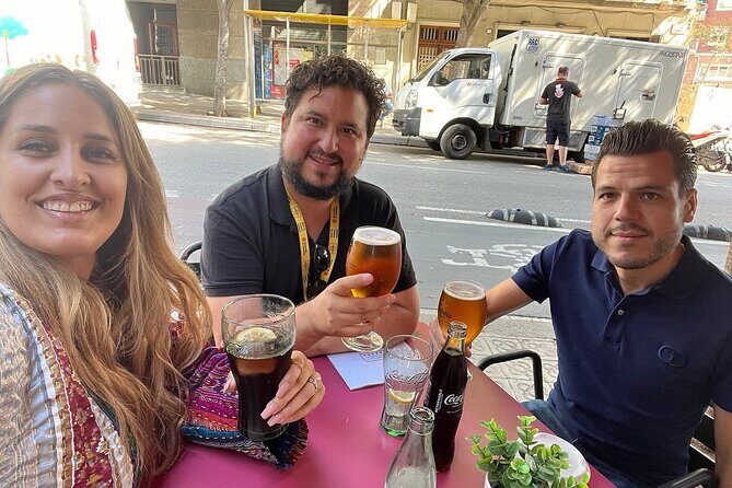 Private Barcelona Highlights: Gothic Sagrada Familia & Park Güell - Practical Details and What Sets This Tour Apart