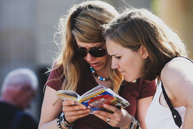 Private Berlin WWII and Cold War History Tour with Local Expert Guide - Major Landmarks and Their Stories