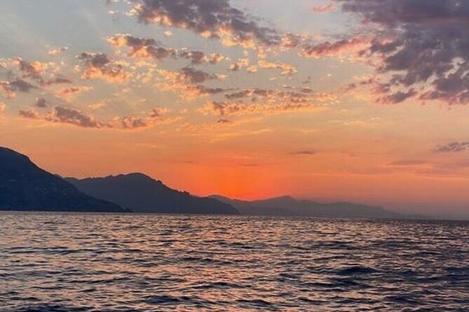 Private Boat Tour from Positano to the Amalfi Coast with Drinks - The Experience: Pros and Cons